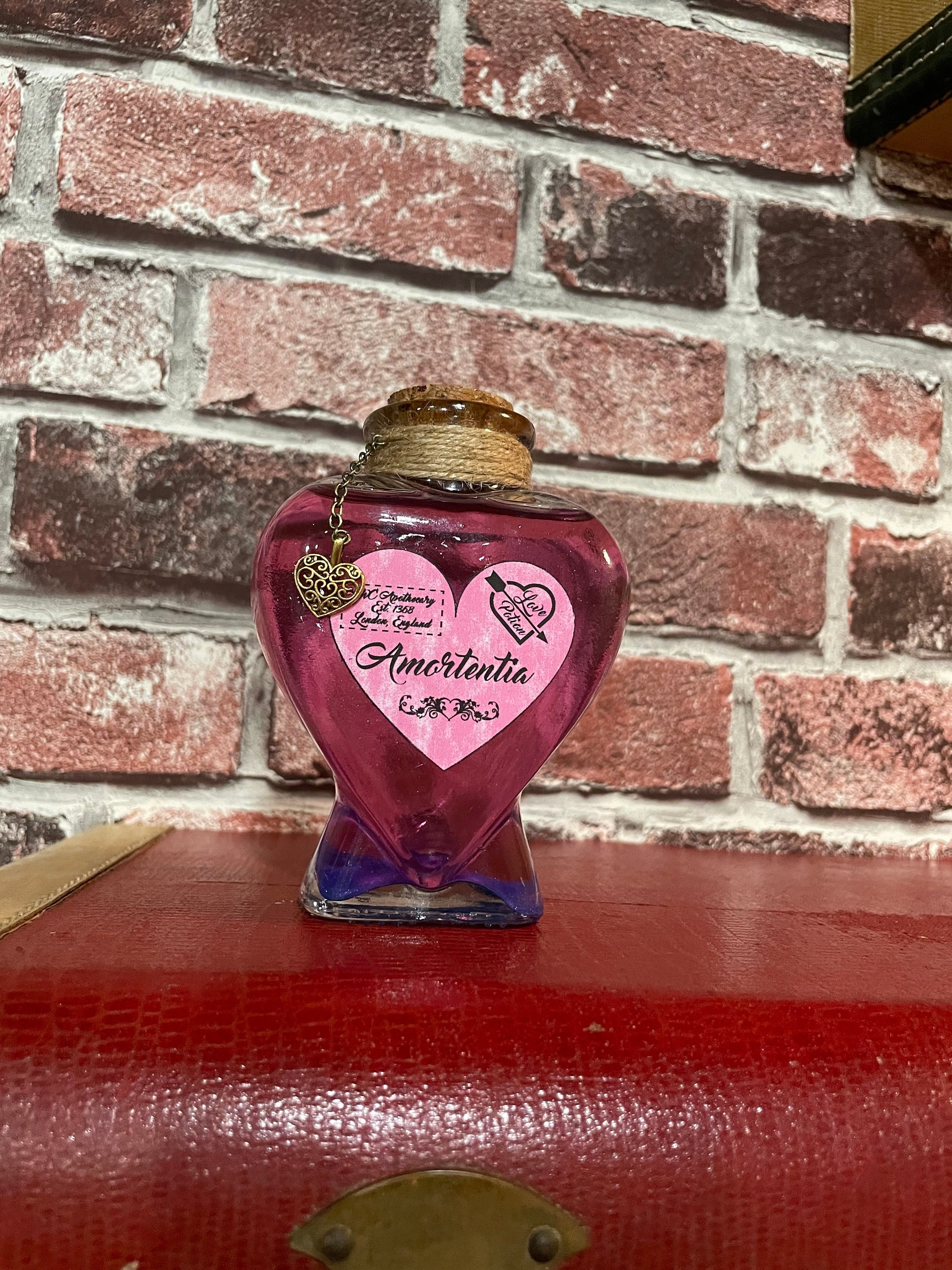 Amortentia Decorative Love Potion Bottle LARGE Color Changing Halloween ...