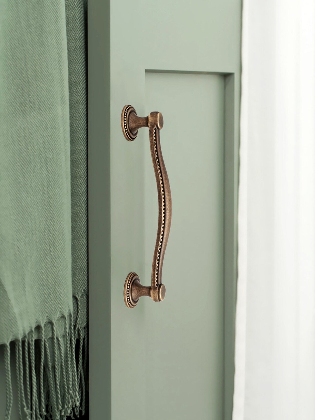 Classical Antique Brass Handles Antique Brass Kitchen Pulls Bronze ...