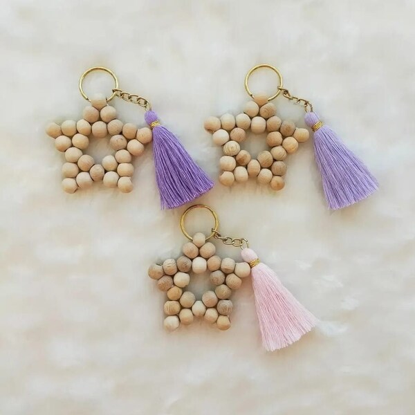 Star Keychain - Etsy