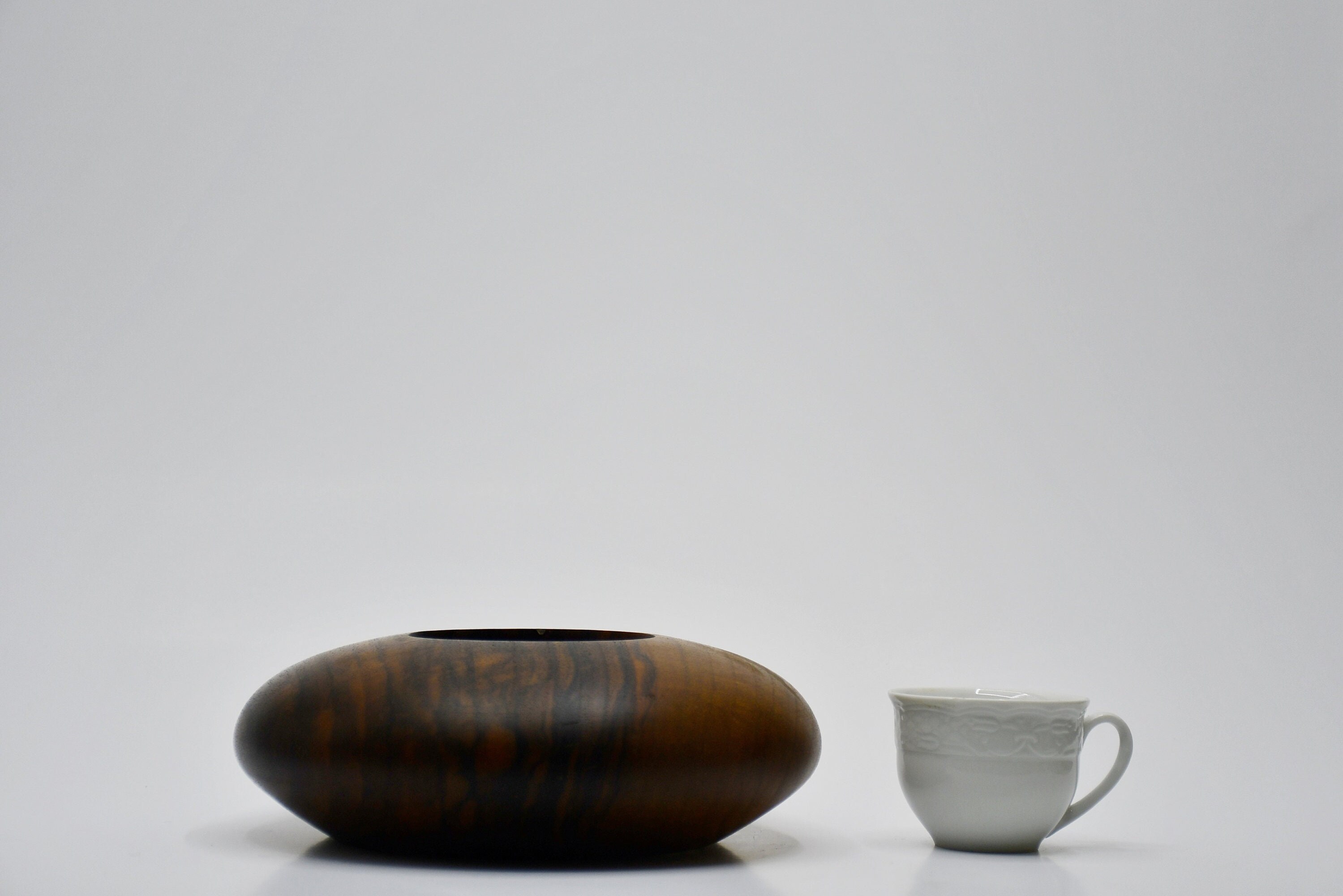 Walnut Wood Special Pattern Wooden Centerpiece Decor Table Decor ...