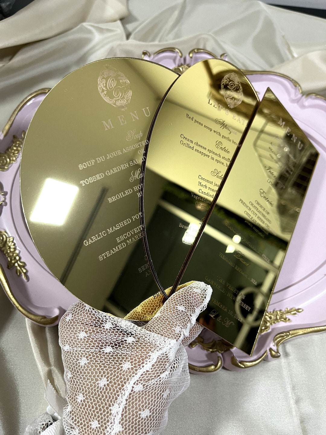 Acrylic Wedding Menu Card, Acrylic Round Shiny Menu, Gold Menu ...