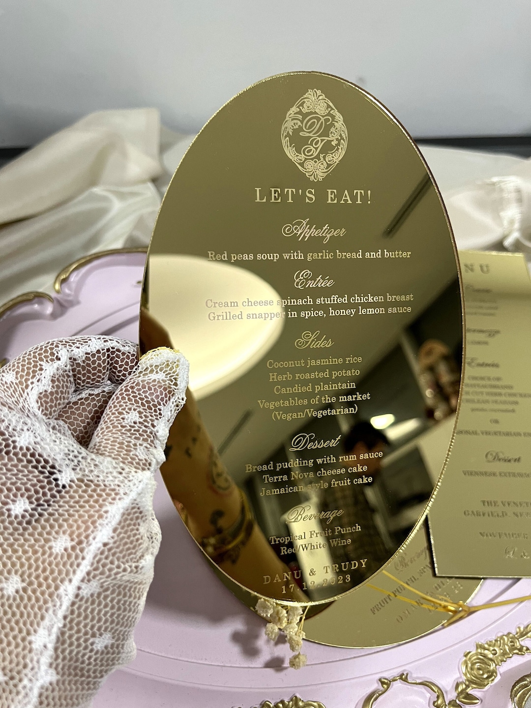 Acrylic Wedding Menu Card, Acrylic Round Shiny Menu, Gold Menu ...