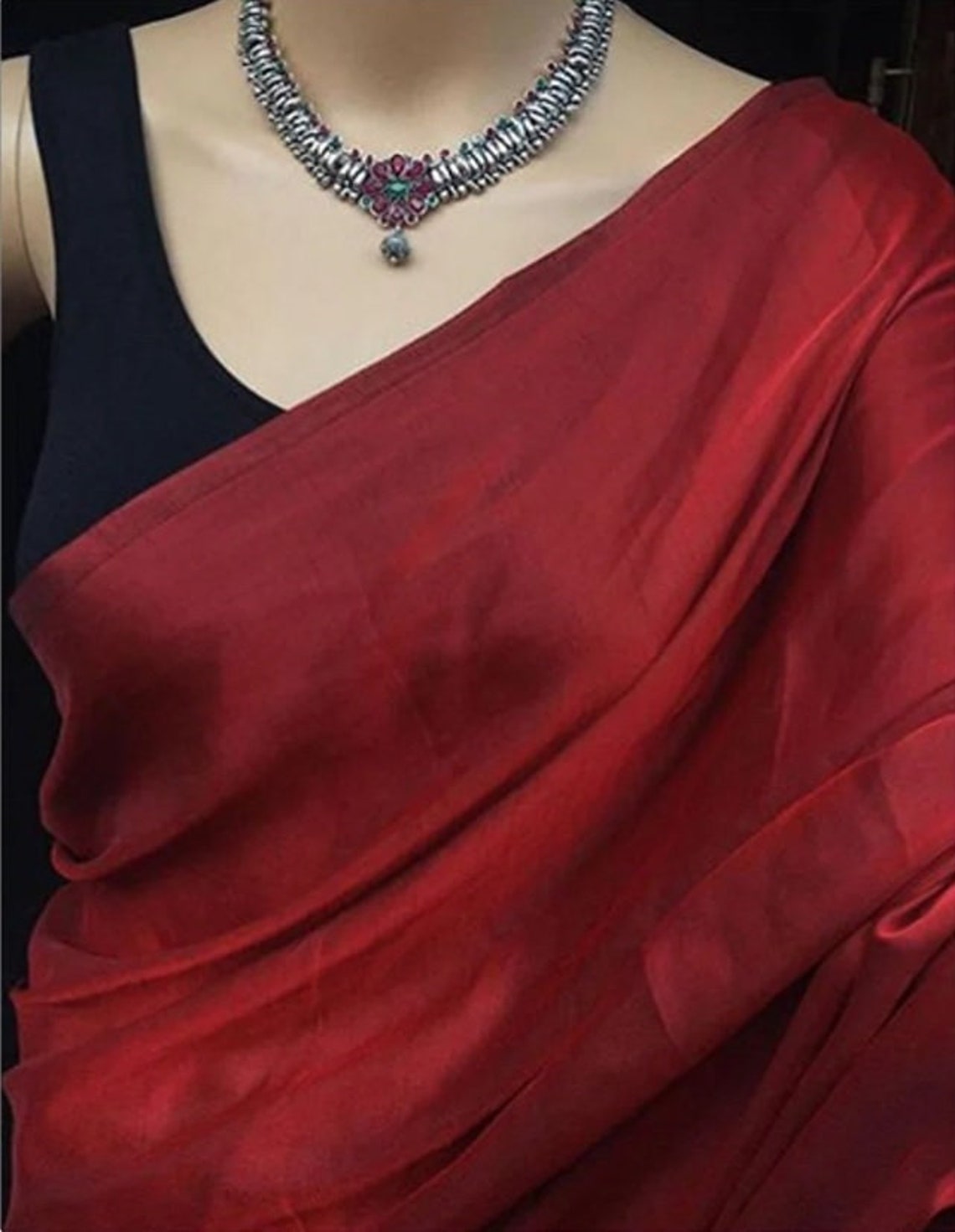 Plain Malai Silk Two Tone and Reversible Soft Silk Saree in Maroon ...