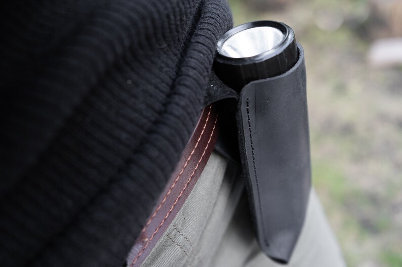 Leather Flashlight Holster,flashlight Belt Carrier,leather Flashlight ...