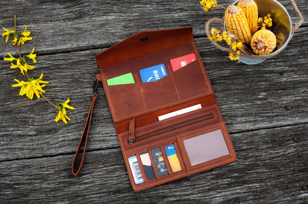 Wristlet Wallet With Strap,leather Wristlet Clutch,personalized Leather ...