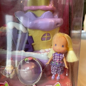 2002 Bandi Strawberry Shortcake Berry Cute Houses Rare Cakewalk With ...