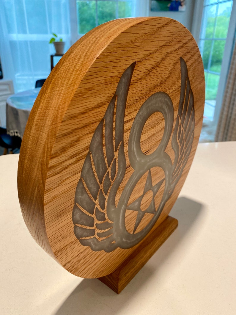 Custom Backlit Oak Sign (circular) - Etsy