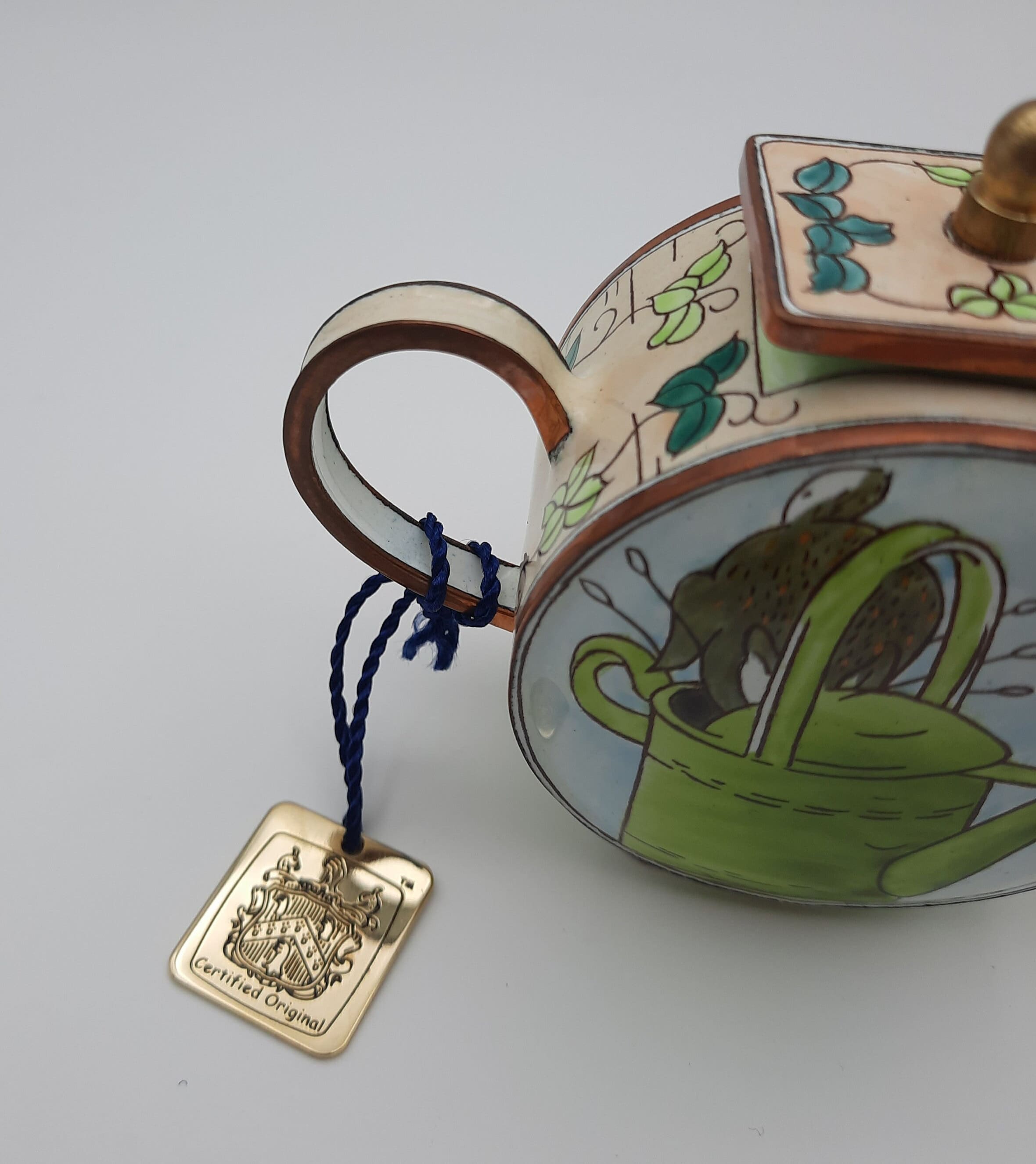 Charlotte Di Vita MBE Enamel Teapot Edition Peter Rabbit in Watering ...