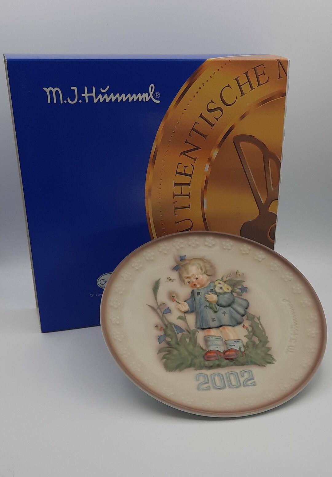 M.J Hummel Annual Limited Edition 2002 Plate - Etsy