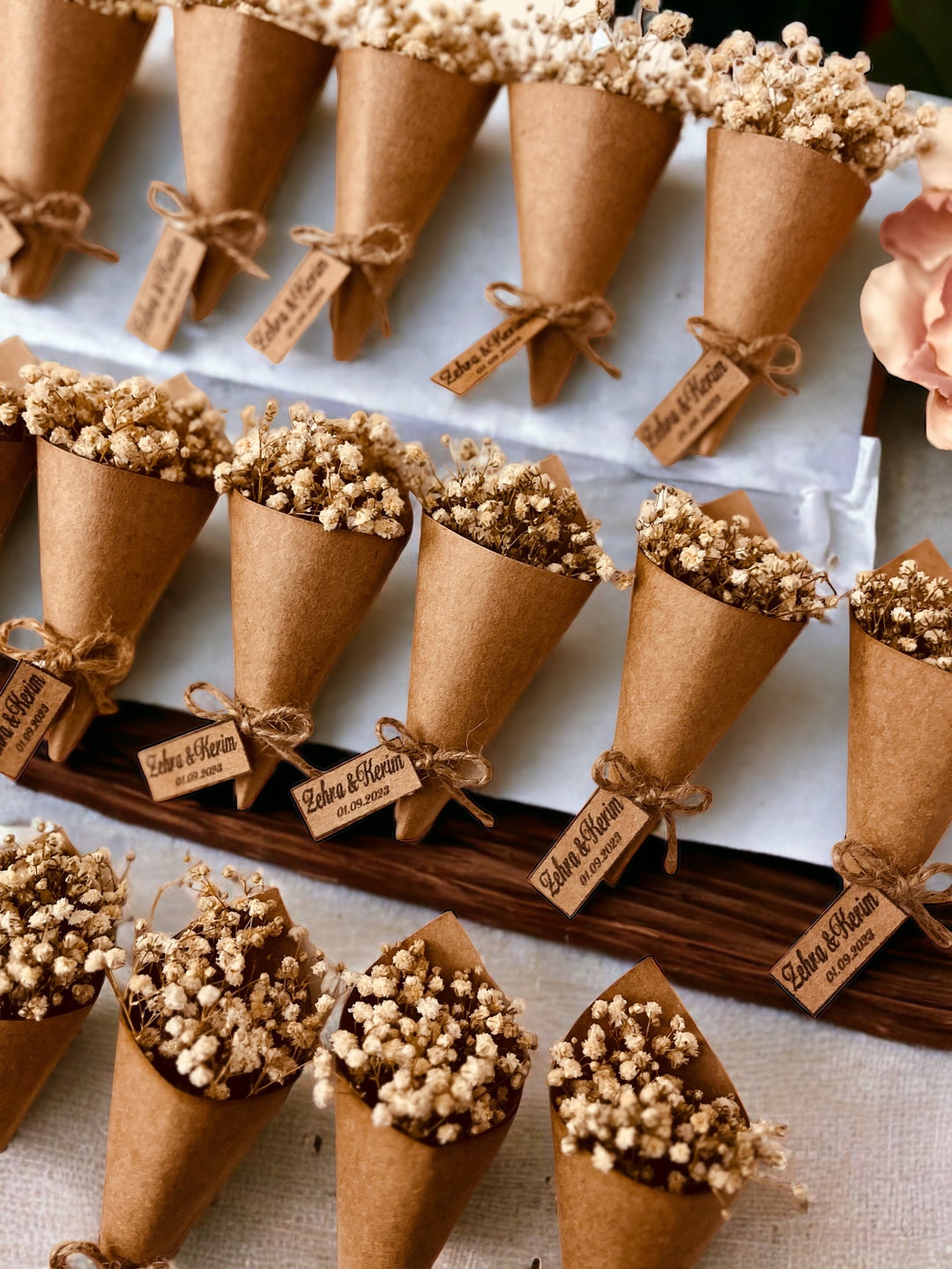 Wedding Favors, Mini Dry Flower Bouquet,, Magnet Wedding Favors for ...