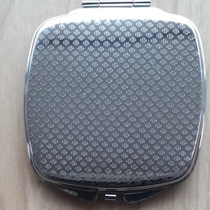 William Morris Rabbits Compact Mirror, Past Times Pocket Mirror, Makeup ...