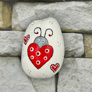 Adorable Heart Shaped Love Bug, Unique Valentine Gift, Painted Rock - Etsy
