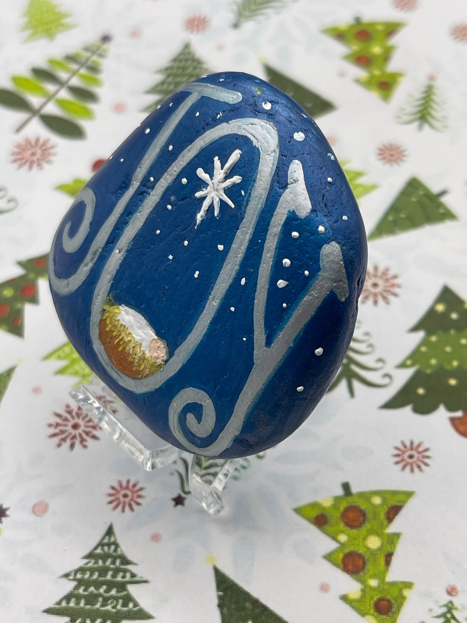 Joy With Baby Jesus in Crib Star of Bethlehem Winter Decor - Etsy