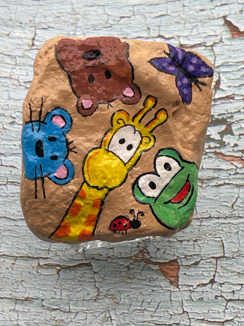 Cute Frog Bear Mouse Giraffe Ladybug Butterfly Animal Art, Painted Rock ...