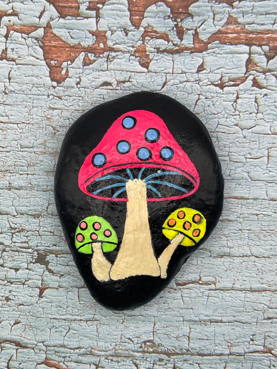 Psychedelic Mushroom Toadstool, Black Light, Glow in the Dark Painted ...