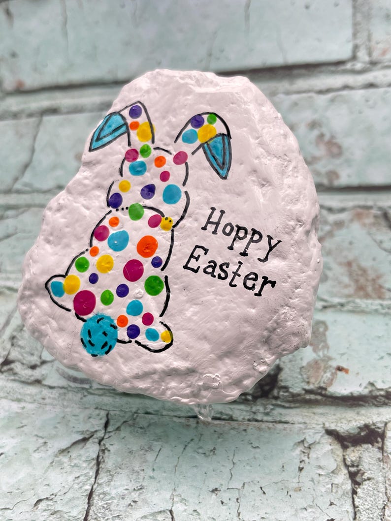 Bunny Butt Easter Painted Rock, Hoppy Easter Decor, Polka Dot Bunny ...