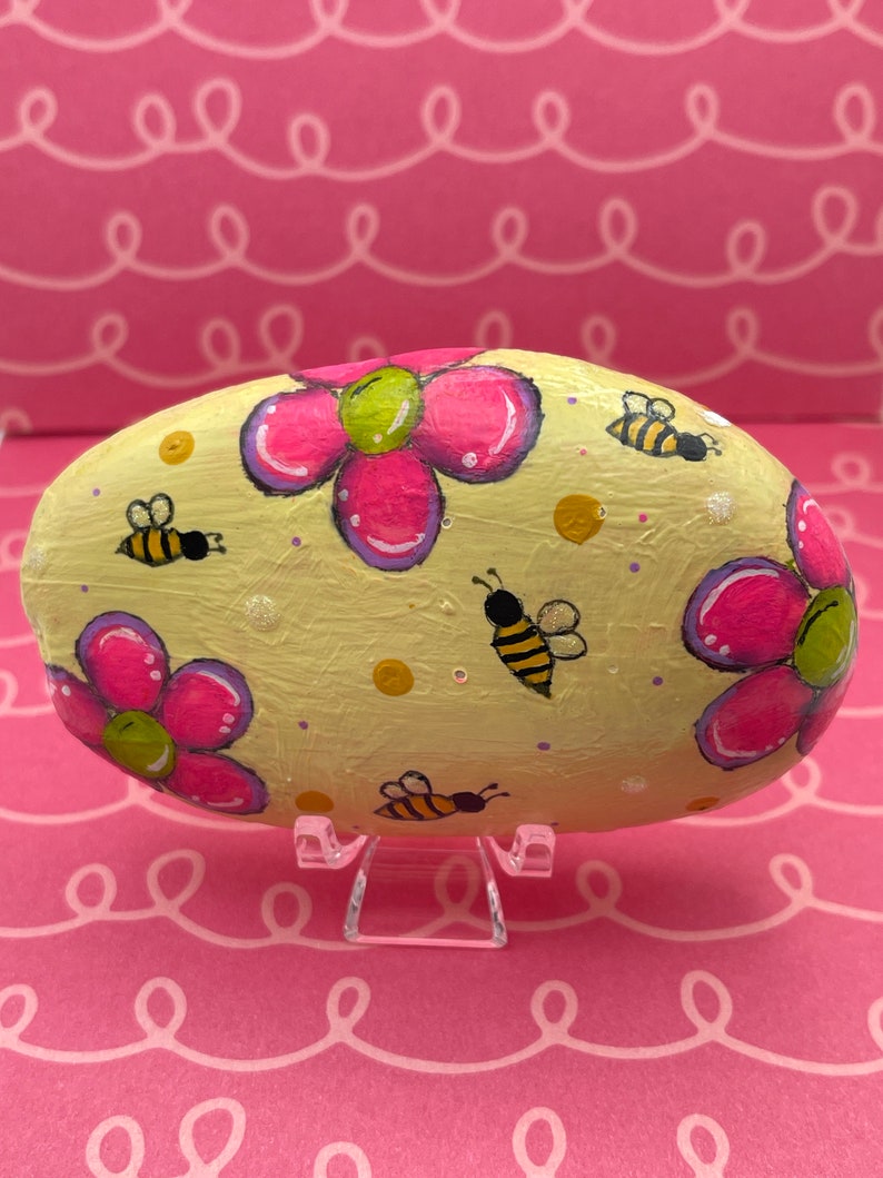 Bumble Bees With Neon Pink Flowers, Bee Summer Fun, Painted Rock ...