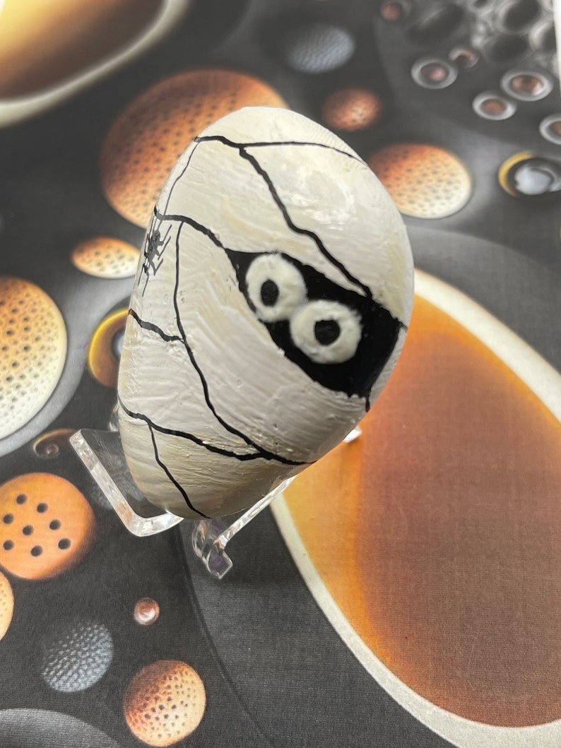 Mummy Painted Rock With Glow in the Dark Eyes and Dangling Spider, Hand ...