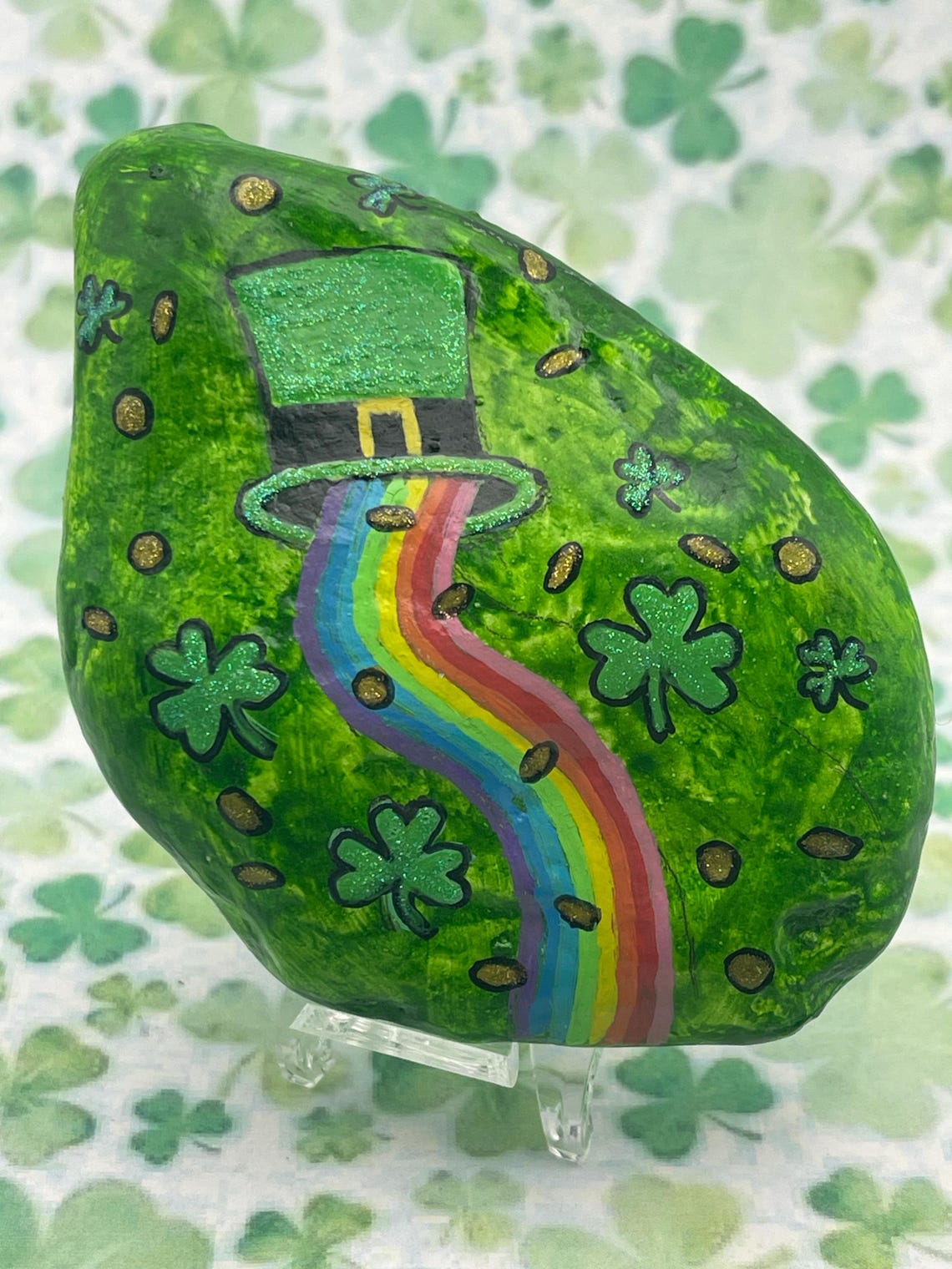 Lucky Leprechaun Hat With Rainbow and Sparkling Shamrocks and Gold ...