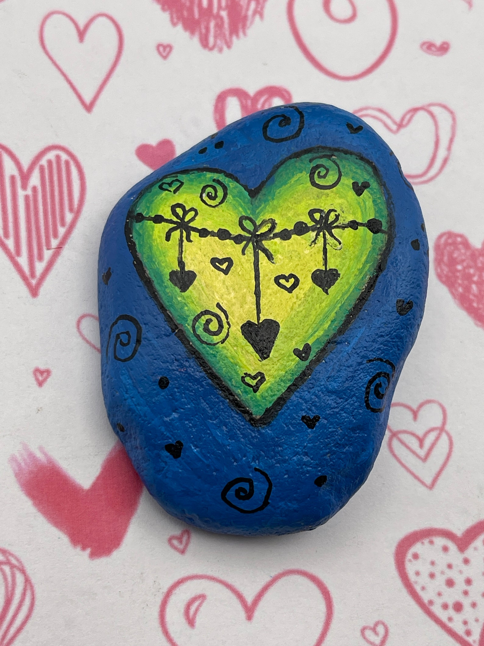 Decorative Heart, Dangle Art, Valentine Gift, Painted Rock, Stone ...