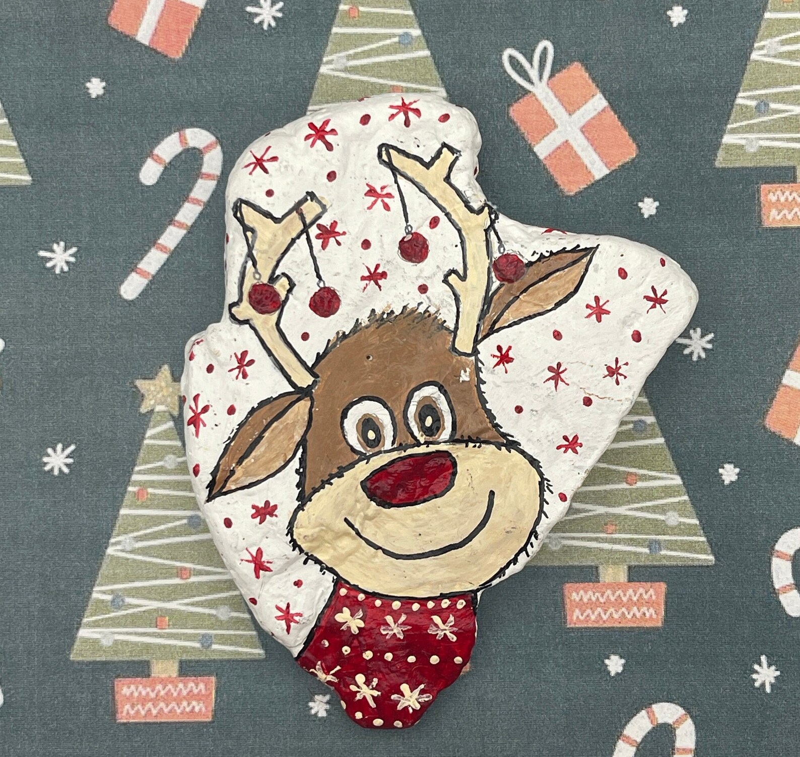 Christmas Reindeer Rudolph, Painted Rock, Holiday Winter Decor, Stone ...