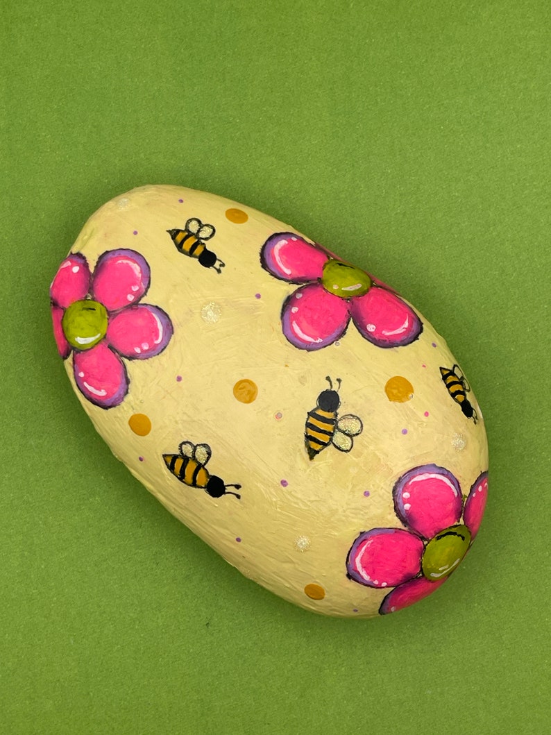 Bumble Bees With Neon Pink Flowers, Bee Summer Fun, Painted Rock ...