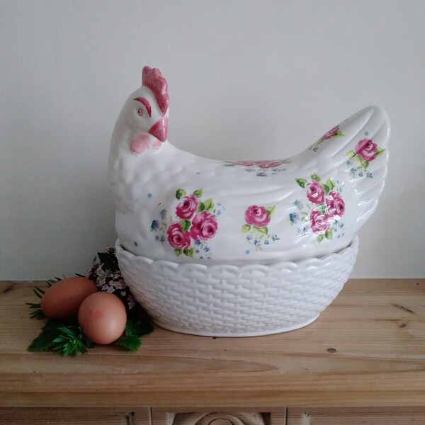 Chicken Egg Holder - Etsy UK