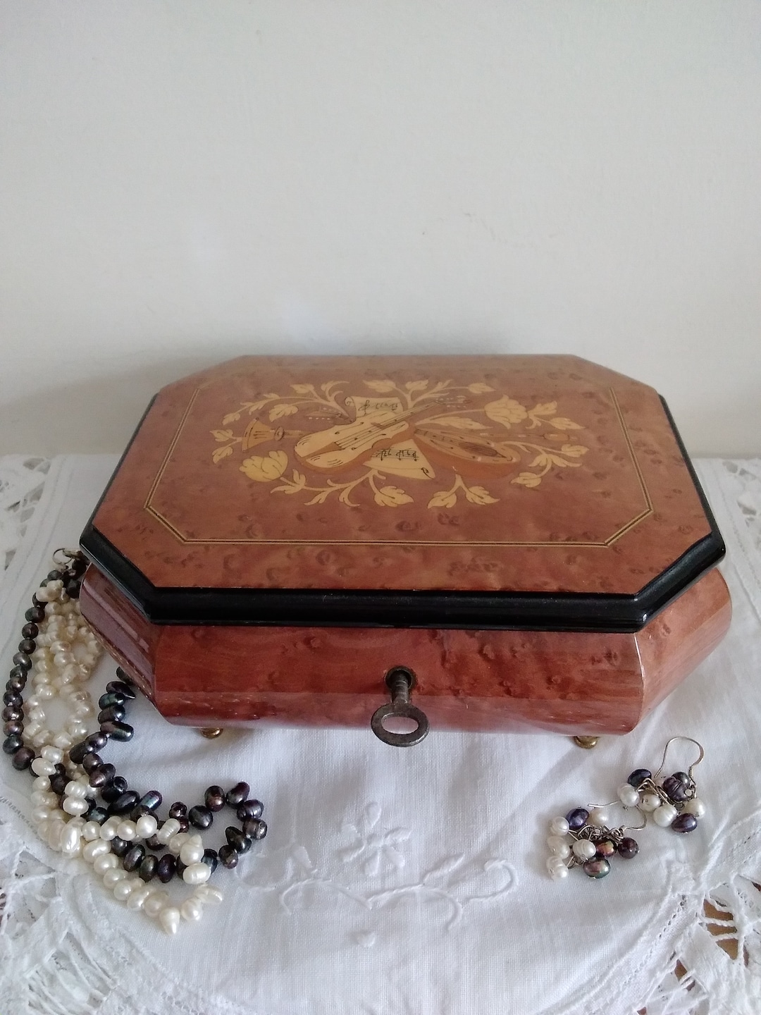 Sorrento Inlaid Jewellery Music Box. Italian Marquetry Jewellery Music ...