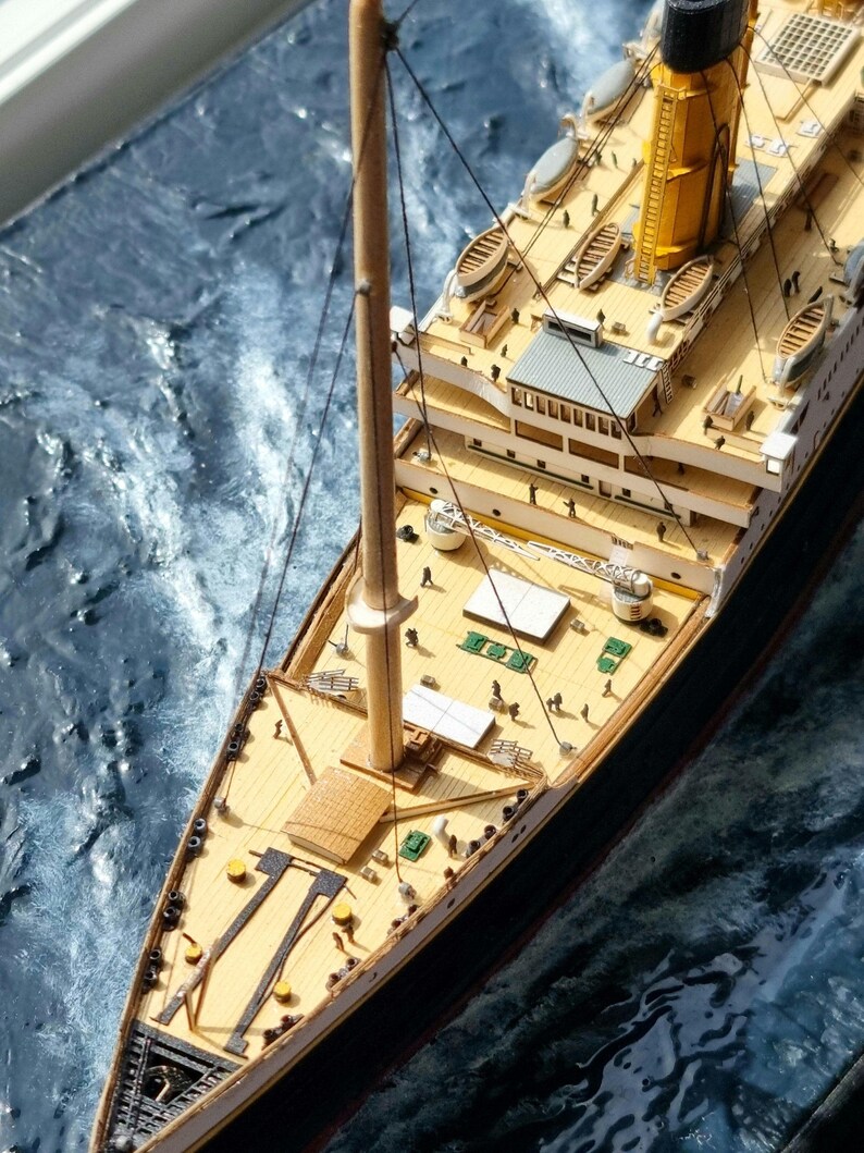 Handmade Titanic Model - Etsy