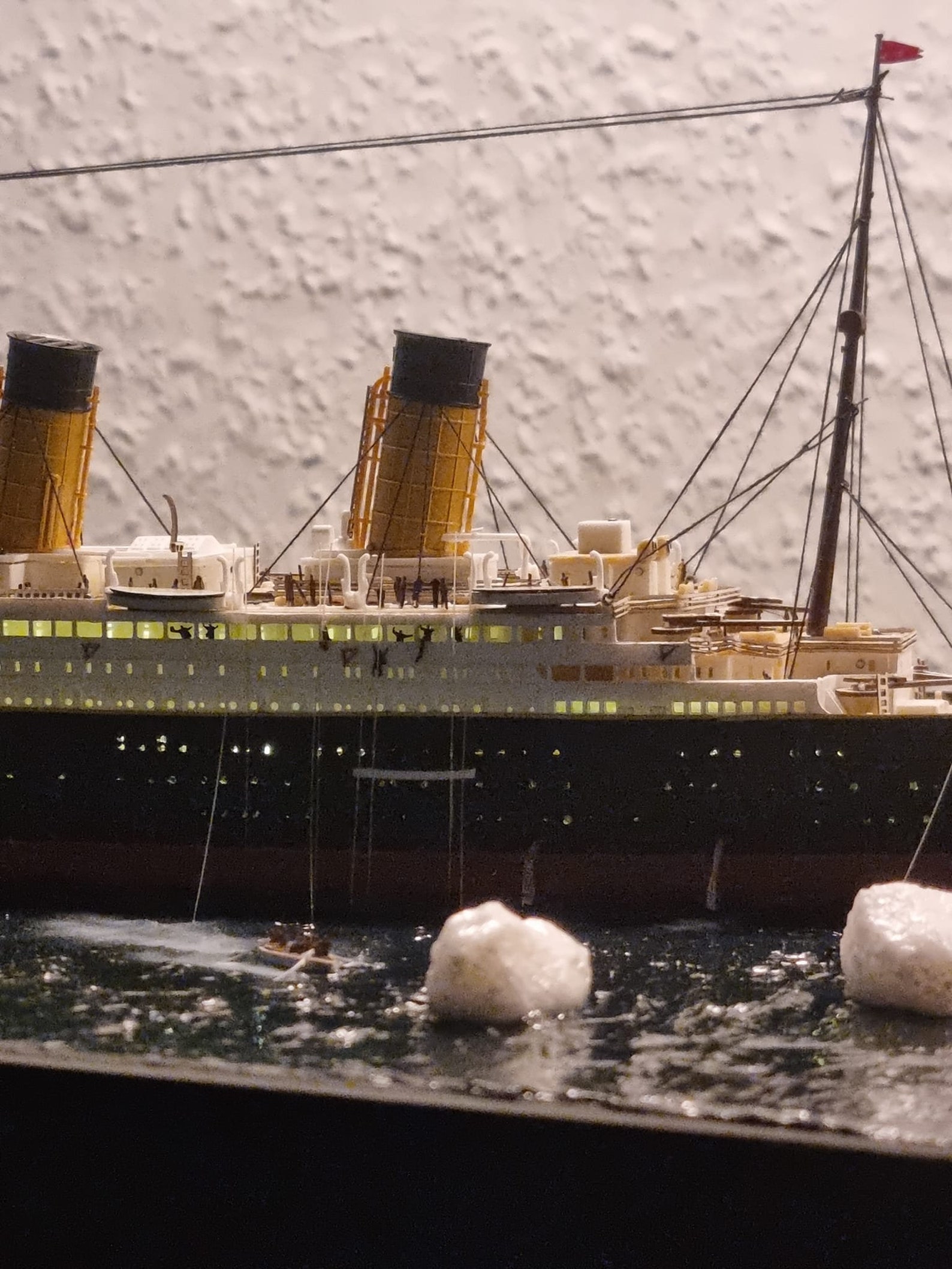 Handcrafted Titanic Model Icy Waters Diorama - Etsy