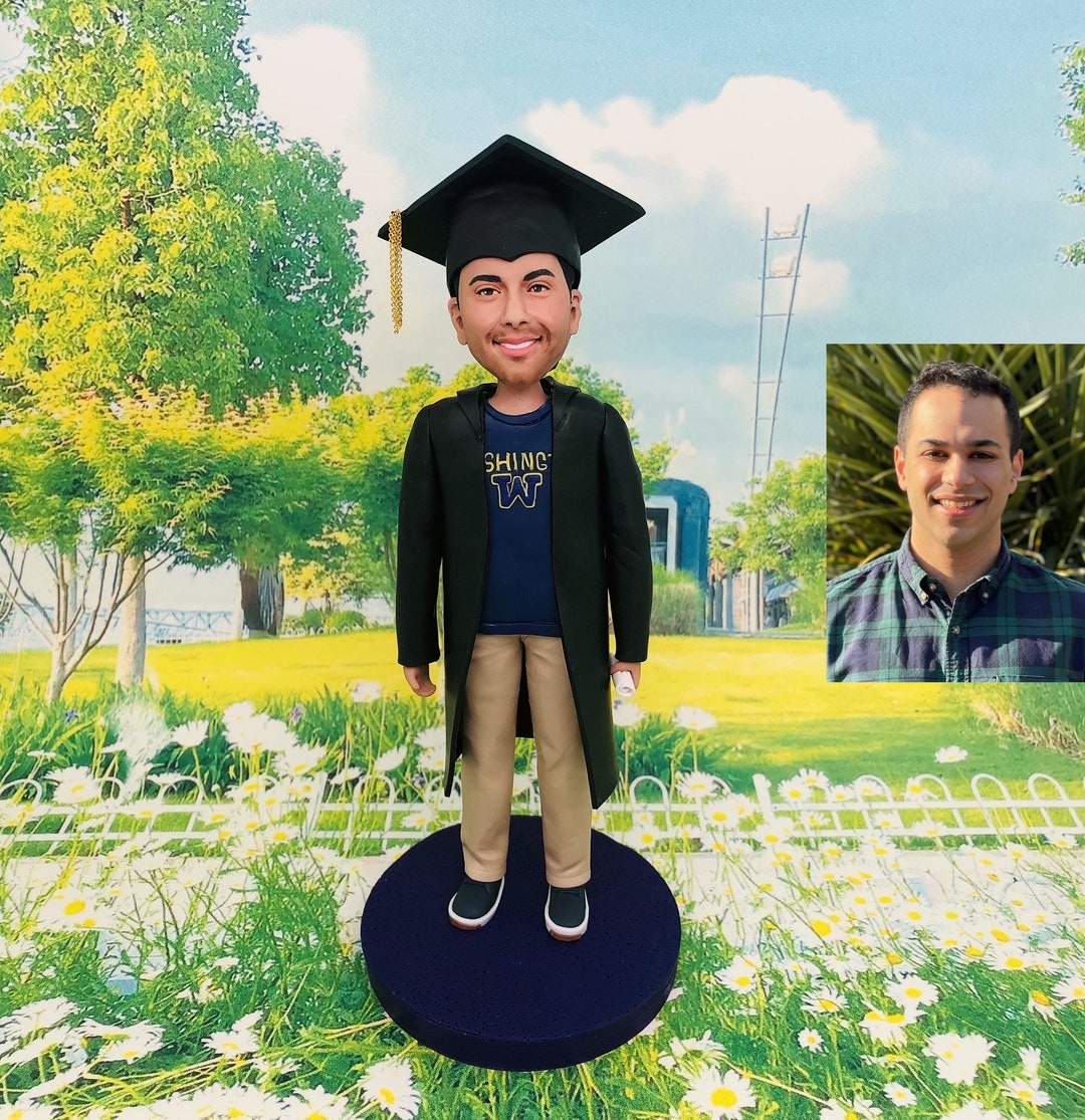 Graduate Gift Custom Figure, Personalized Graduation Statue Gift for ...