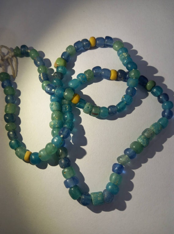 Chinese Han Dynasty high relief jade pendant with dra… - Gem