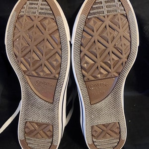 Converse Chuck Taylor All Star Hi Top W/ Embroidered "i Love New York ...