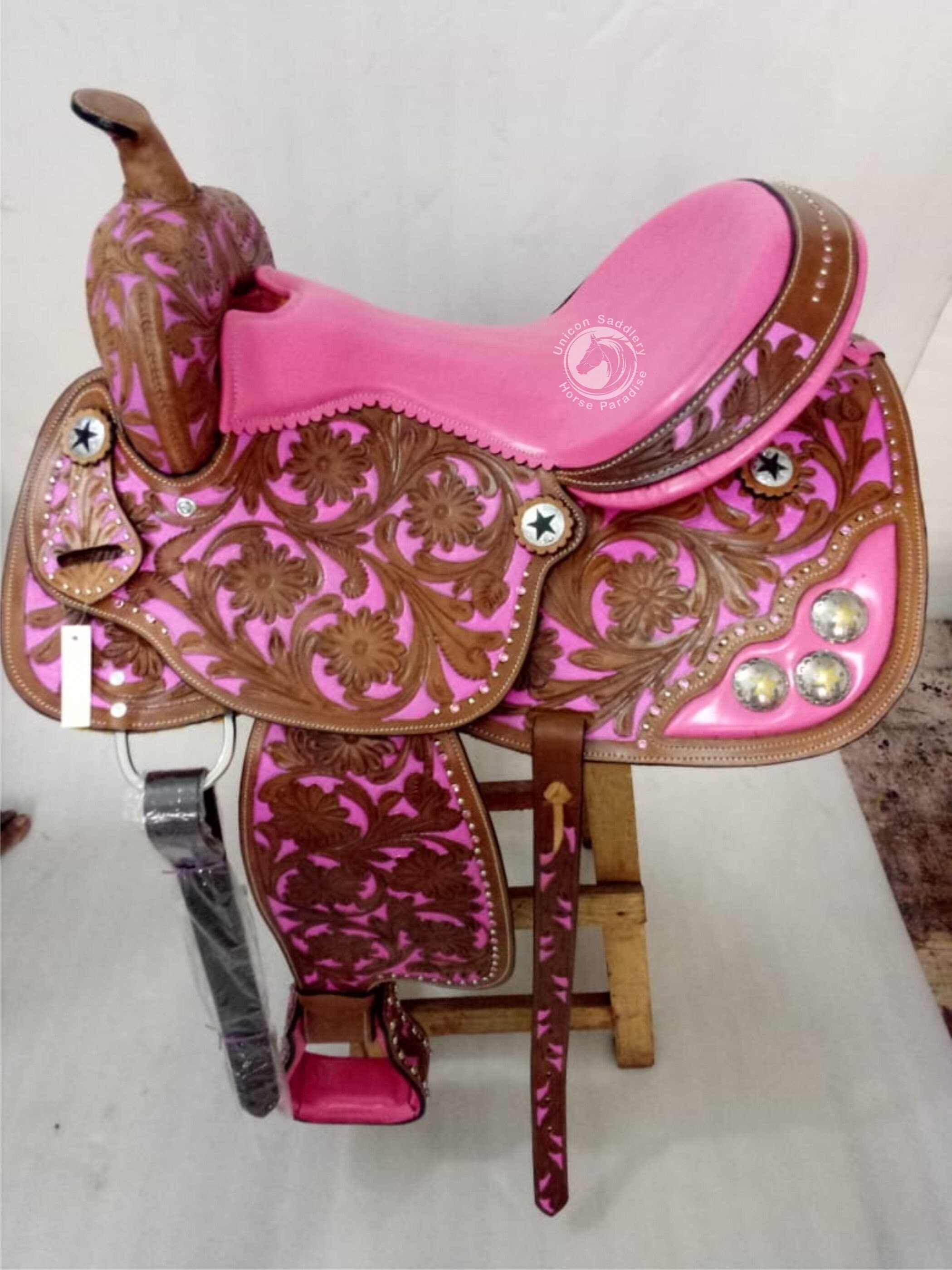 Western Barrel Leather Racing Saddle With Matching Tack Set and Free ...