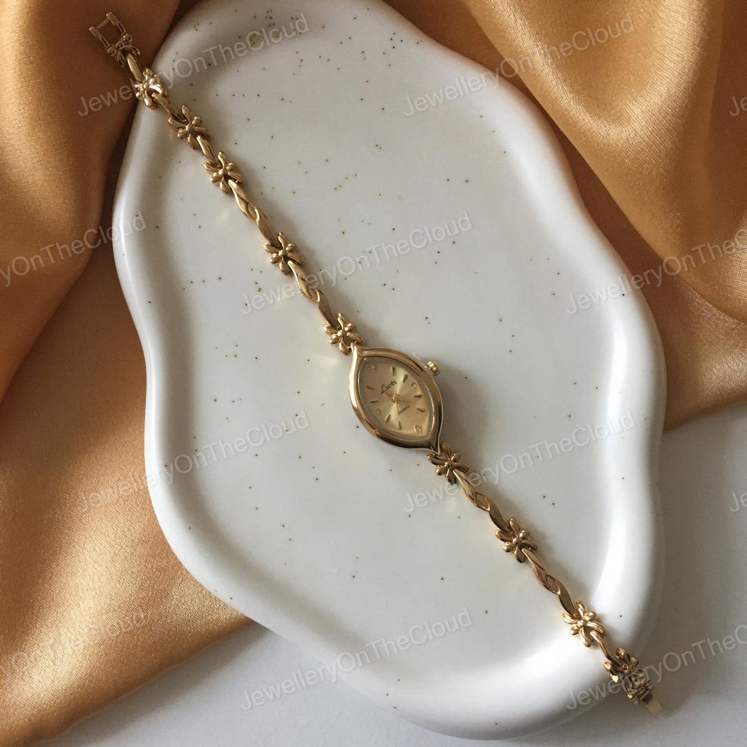 Vintage Women Watch, Gold Watch, Minimalist Watch, Dainty Watch, Vintage Watch, Dainty Gold ...