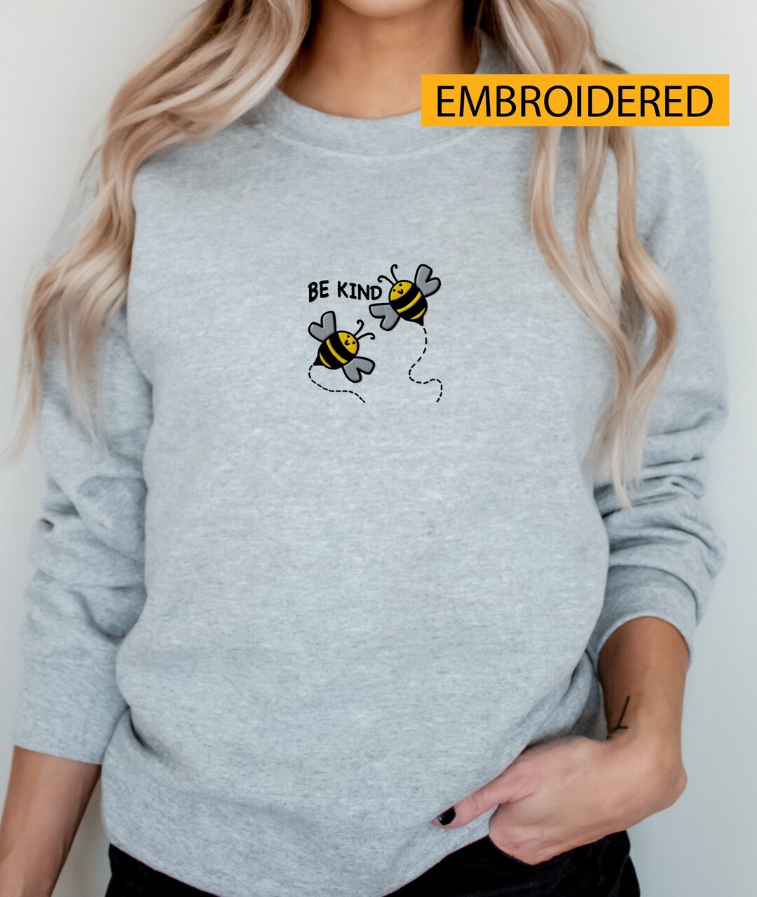 Embroidered Bee Kind Sweatshirt: Vintage Style Crewneck - Etsy