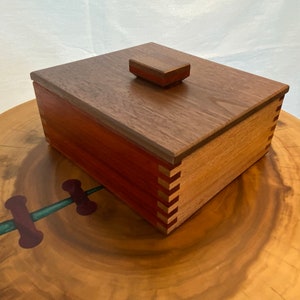 Wood Box / Wooden Box With Lid / Hand Crafted / Keepsake Box / Mahogany ...