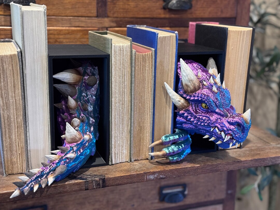 Color Changing Dragon With Tail - Book Nook - Etsy