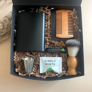 Personalized Groomsmen Proposal Gift Box Custom Dad Gift Box Men Gift ...