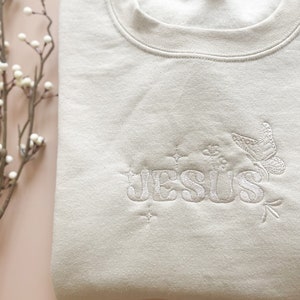 Boho Christian Sweatshirt Faith Embroidered Sweater Jesus Embroidered ...