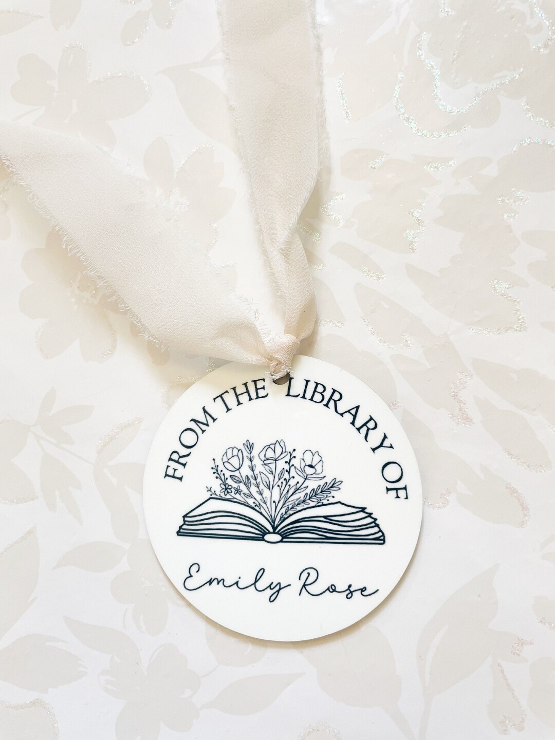 Blind Date With A Book Accessories Bookmark Gift for Book Club Lover ...