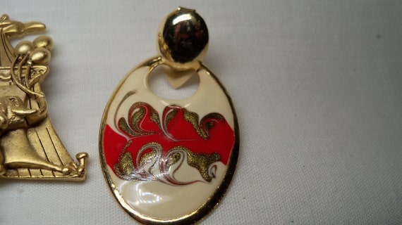 3D Vintage Pin Under the Big Top Circus from AJC - Gem