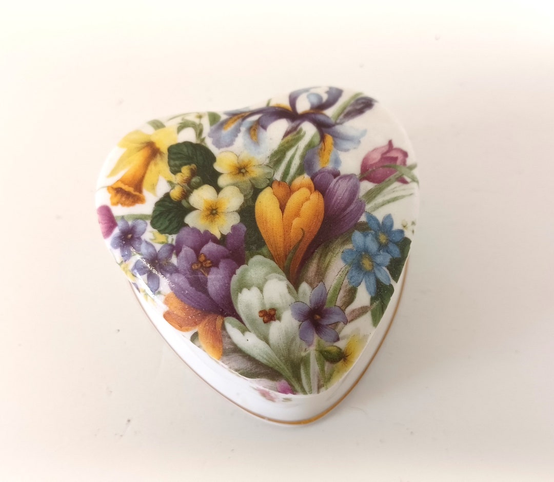 Bone China Heart Shaped Trinket Box W/flowers, Made in England - Etsy