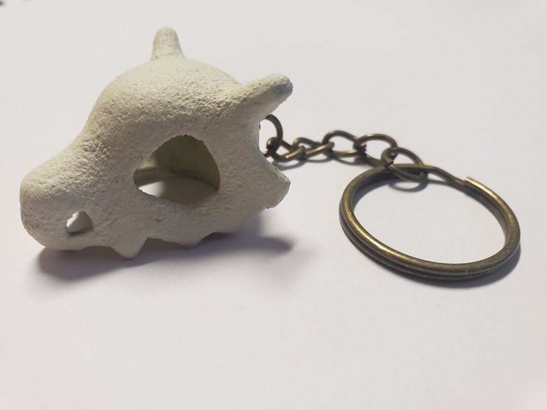 Cubone Skull Keychain Gift for Pokemon Fans - Etsy