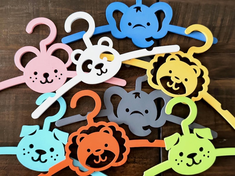 Set of Wooden Animal Hangers Baby & Kids Clothes Nursery Closet ...