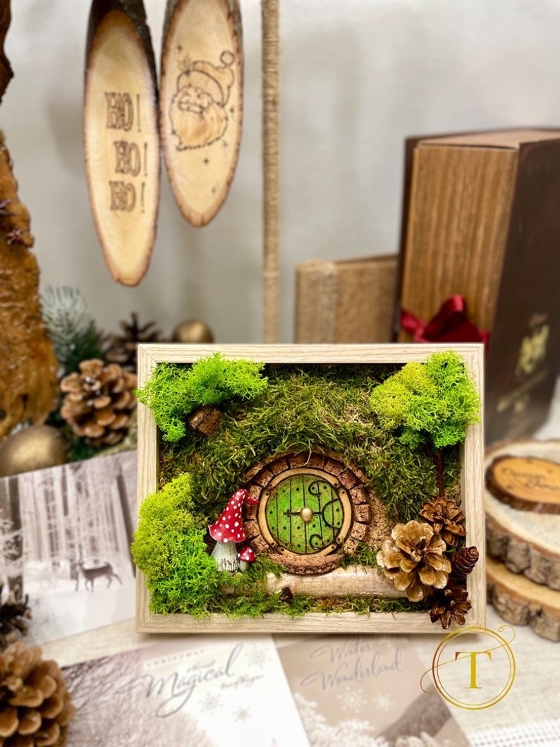 Hobbit House Preserved Moss Art, Hobbit Door Woodland House, Bilbo ...