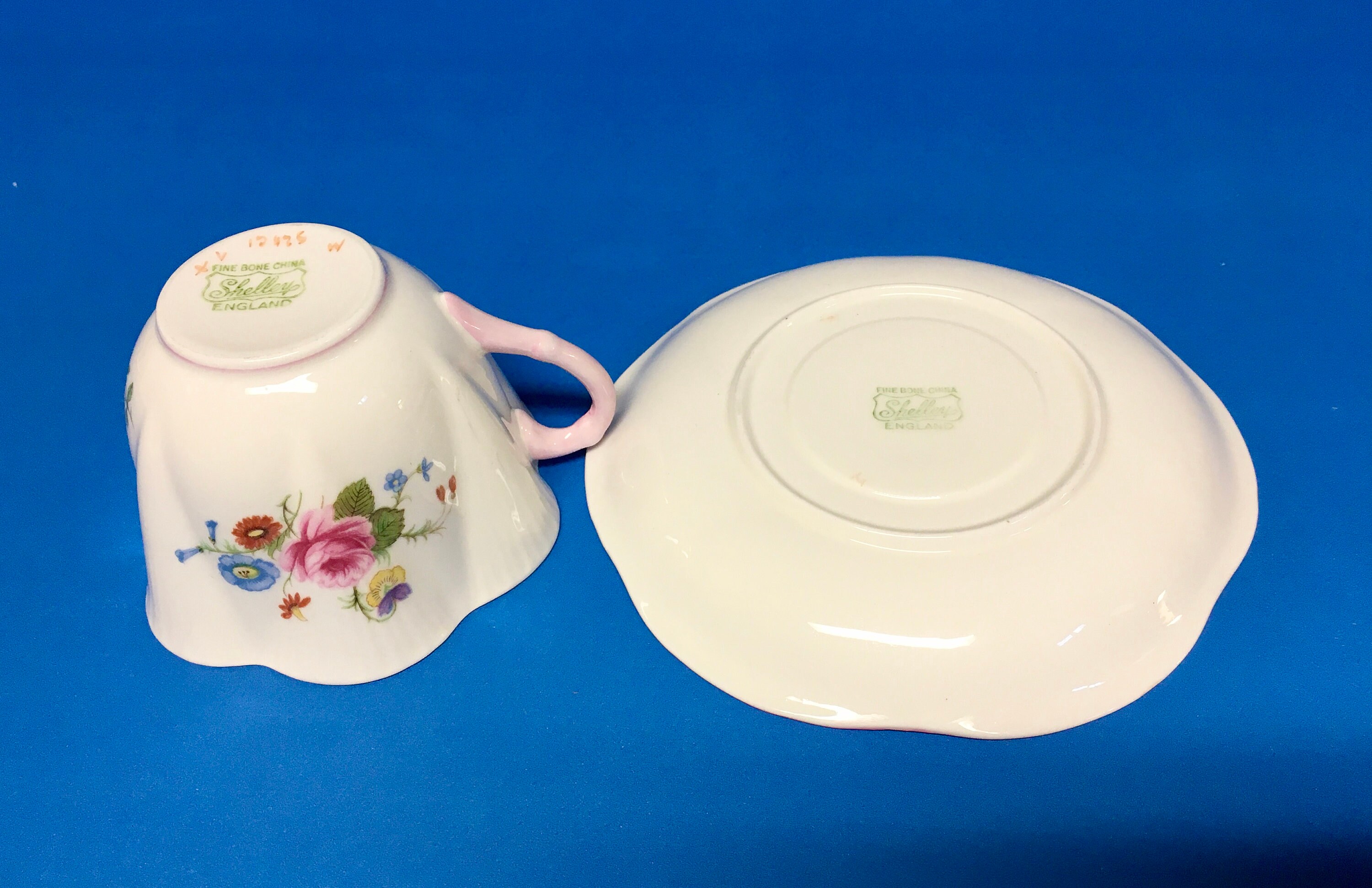 Shelley China Rose & Red Daisy Cup and Saucer - Etsy