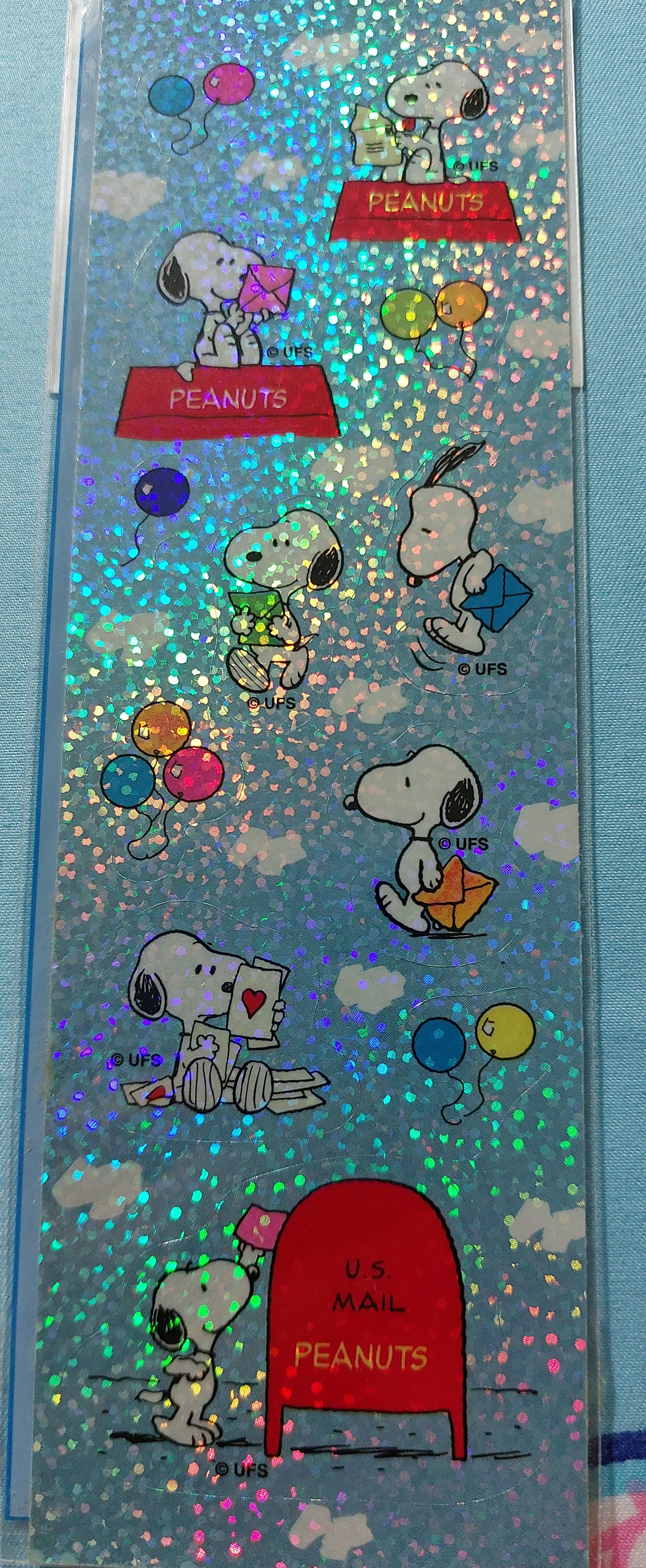 Shiny Stickers SNOOPY & His Friends Foot Eating Mail Linus Scouts Seal ...