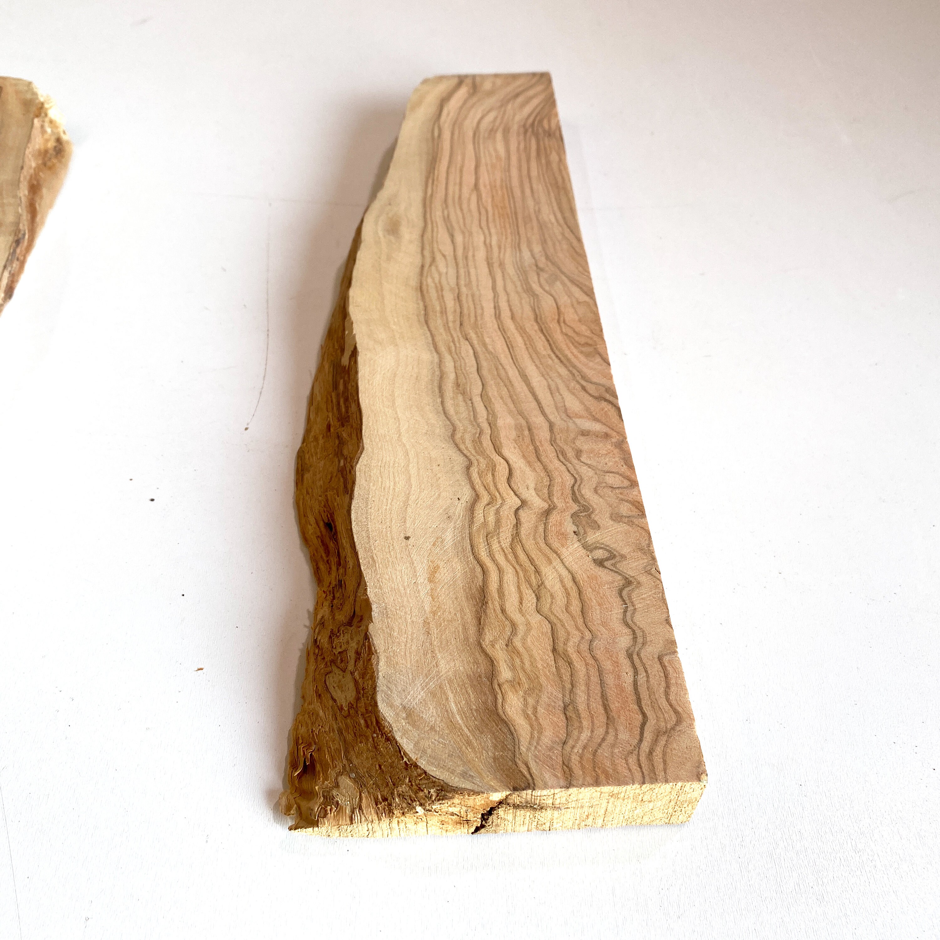 Live Edge Wood Slab, Olive Tree Slice, Round Reclaimed Unique Wooden ...