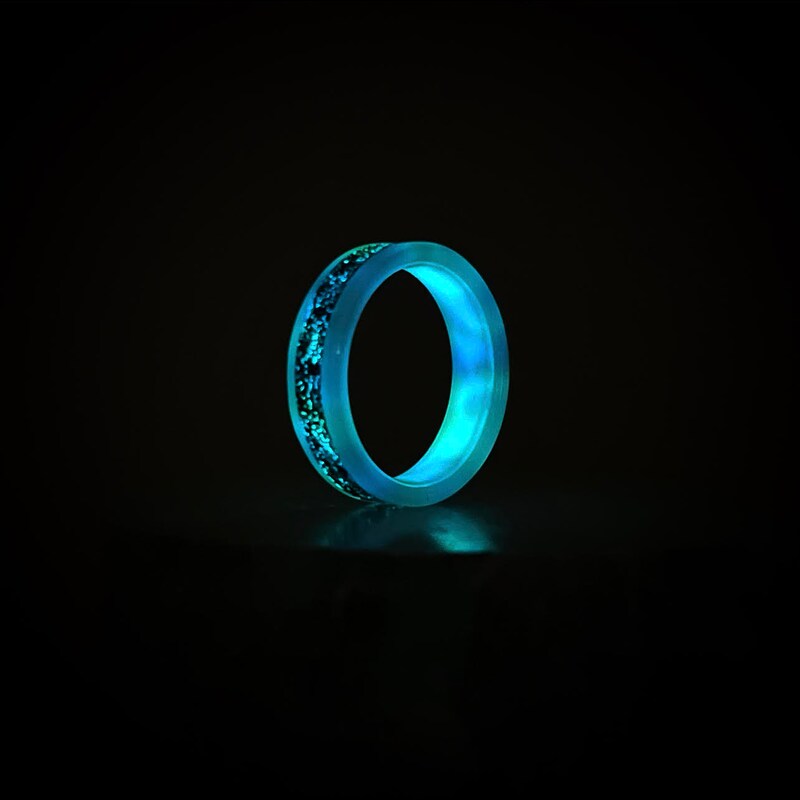 Glow Ring - Etsy